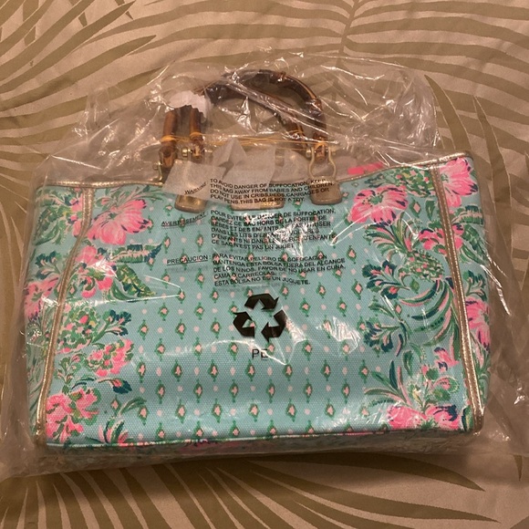 Lilly Pulitzer | Bags | Nwt Lilly Pulitzer Greydon Canvas Tote | Poshmark